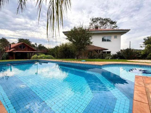 Casa / Sobrado em Condomínio para Locação em Cambé/PR Estância Cabral 4 Quartos