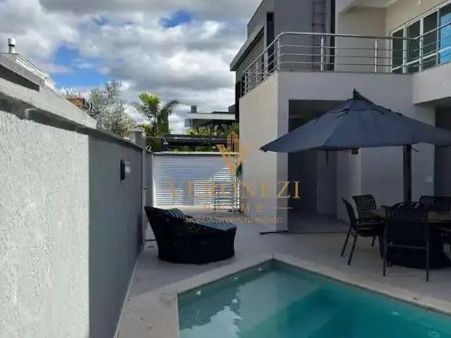 Casa / Sobrado em Condomínio para Locação em Camboriú/SC Santa Regina 4 Quartos