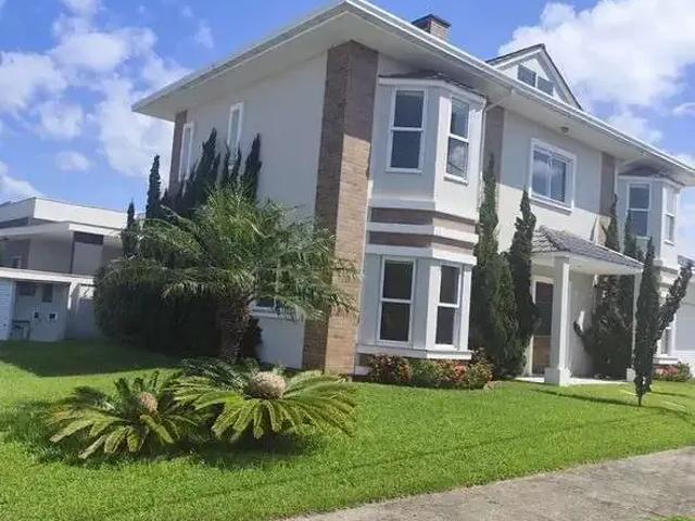 Casa / Sobrado em Condomínio para Locação em Camboriú/SC Santa Regina 3 Quartos