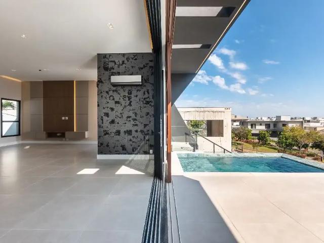 Casa / Sobrado em Condomínio para Locação em Campinas/SP Alphaville Dom Pedro 2 4 Quartos