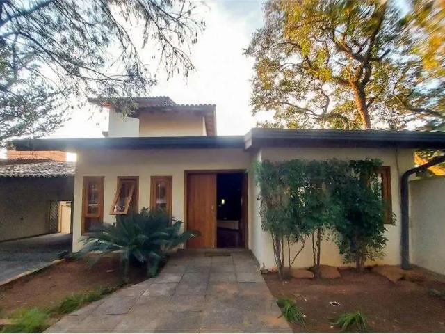 Casa / Sobrado em Condomínio para Locação em Campinas/SP Bairro das Palmeiras 4 Quartos