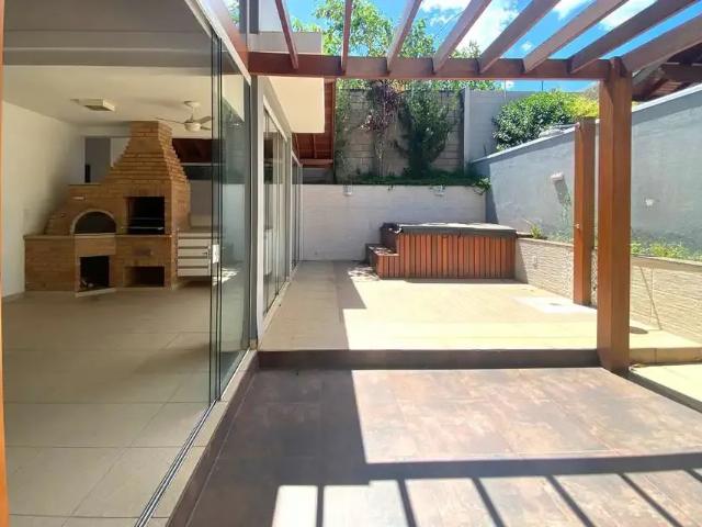 Casa / Sobrado em Condomínio para Locação em Campinas/SP Fazenda Santa Cândida 4 Quartos