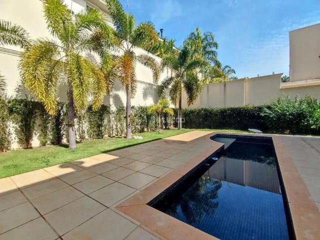 Casa / Sobrado em Condomínio para Locação em Campinas/SP Loteamento Alphaville Campinas 4 Quartos