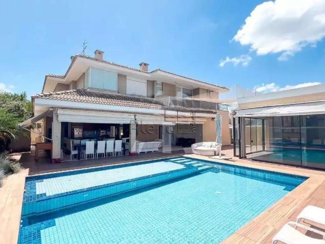 Casa / Sobrado em Condomínio para Locação em Campinas/SP Loteamento Alphaville Campinas 4 Quartos