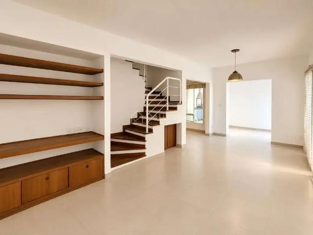 Casa / Sobrado em Condomínio para Locação em Campinas/SP Loteamento Alphaville Campinas 3 Quartos