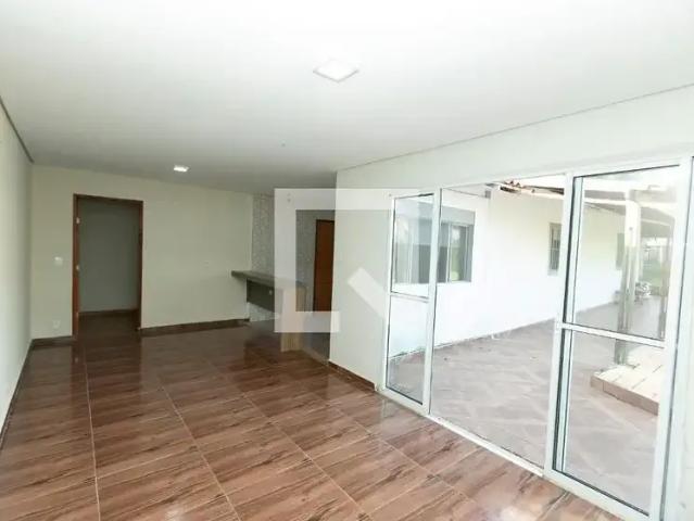 Casa / Sobrado em Condomínio para Locação em Campinas/SP Parque Luciamar 2 Quartos