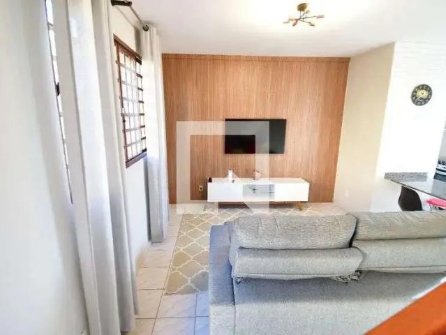 Casa / Sobrado em Condomínio para Locação em Campinas/SP Vila Santa Isabel 2 Quartos