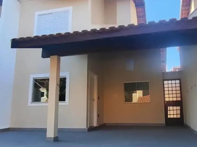 Casa / Sobrado em Condomínio para Locação em Campo Grande/MS Coopharádio 3 Quartos