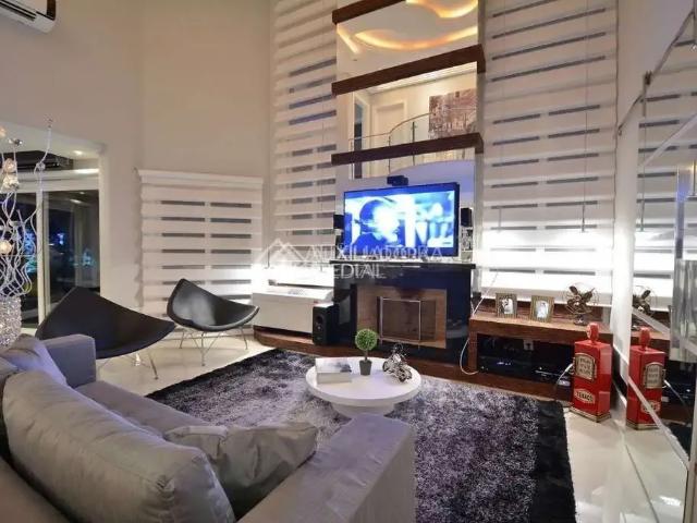 Casa / Sobrado em Condomínio para Locação em Canoas/RS Estância Velha 4 Quartos