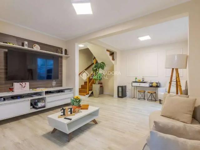 Casa / Sobrado em Condomínio para Locação em Canoas/RS Estância Velha 4 Quartos