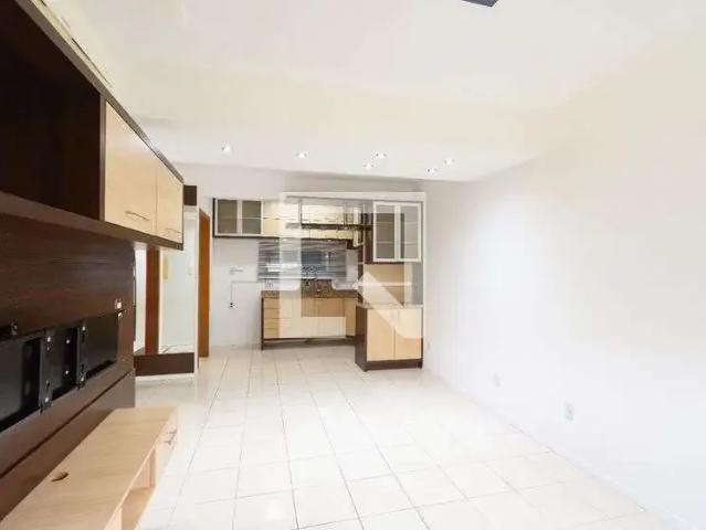Casa / Sobrado em Condomínio para Locação em Canoas/RS Fátima 3 Quartos