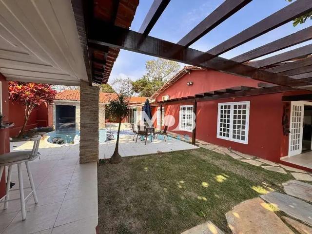 Casa / Sobrado em Condomínio para Locação em Cabo Frio/RJ Portinho 5 Quartos