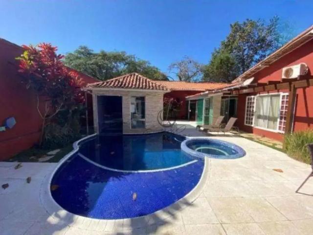 Casa / Sobrado em Condomínio para Locação em Cabo Frio/RJ Praia do Siqueira 4 Quartos
