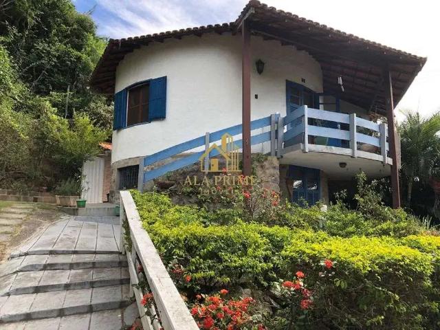 Casa / Sobrado em Condomínio para Locação em Cabo Frio/RJ Praia do Siqueira 2 Quartos