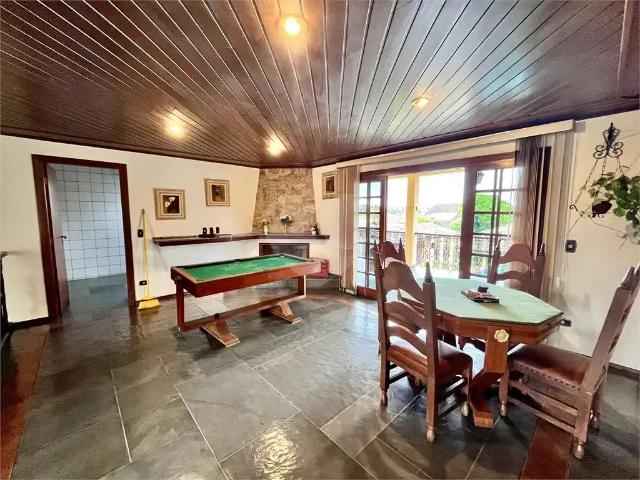 Casa / Sobrado em Condomínio para Locação em Cabreúva/SP Jacaré 4 Quartos