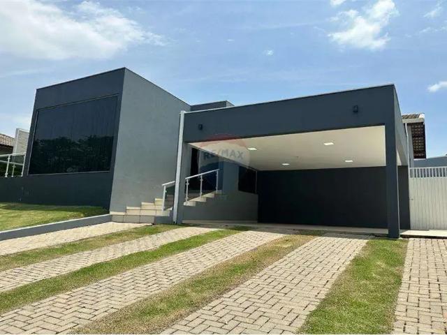 Casa / Sobrado em Condomínio para Locação em Cabreúva/SP Jacaré 3 Quartos