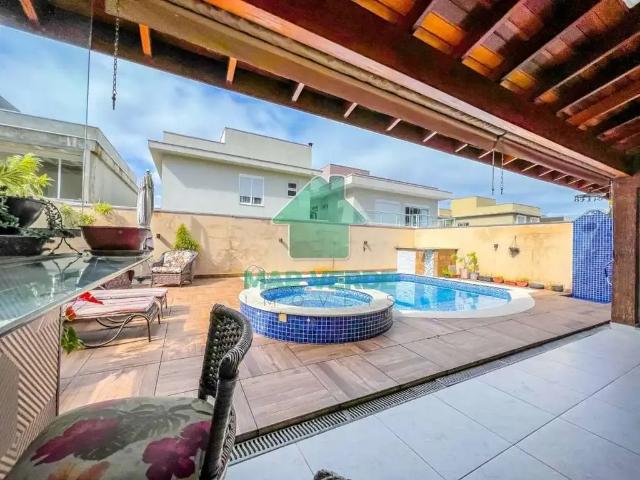 Casa / Sobrado em Condomínio para Locação em Caraguatatuba/SP Costa Nova 4 Quartos
