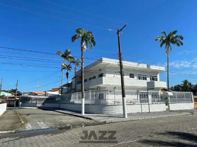 Casa / Sobrado em Condomínio para Locação em Caraguatatuba/SP Centro 39 Quartos