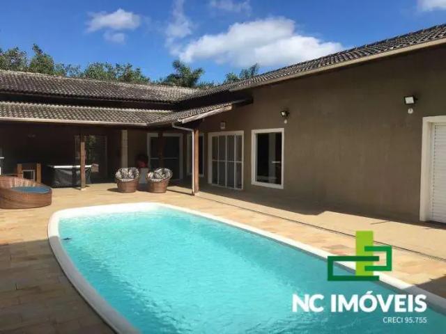 Casa / Sobrado em Condomínio para Locação em Caraguatatuba/SP Mar Verde 3 Quartos