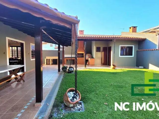 Casa / Sobrado em Condomínio para Locação em Caraguatatuba/SP Mar Verde 3 Quartos