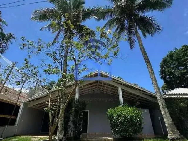 Casa / Sobrado em Condomínio para Locação em Caraguatatuba/SP Massaguaçu 3 Quartos