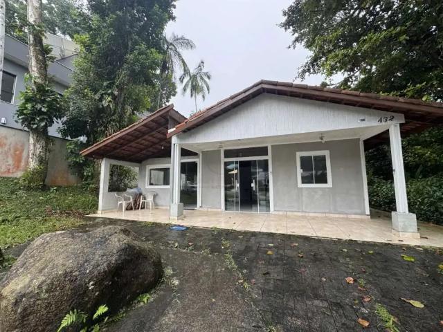 Casa / Sobrado em Condomínio para Locação em Caraguatatuba/SP Park Imperial 3 Quartos