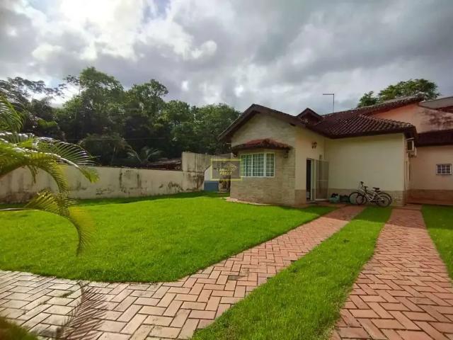 Casa / Sobrado em Condomínio para Locação em Caraguatatuba/SP Praia da Mococa 2 Quartos
