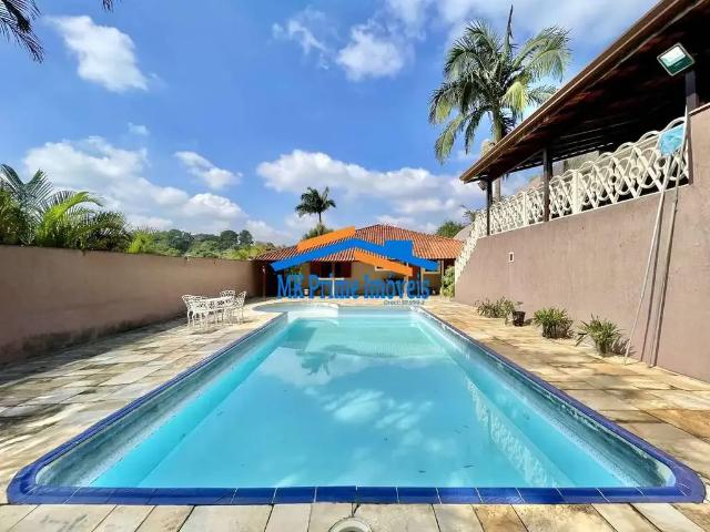 Casa / Sobrado em Condomínio para Locação em Carapicuíba/SP Chácara dos Lagos 3 Quartos