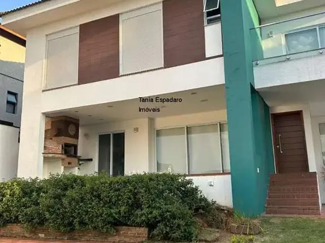 Casa / Sobrado em Condomínio para Locação em Carapicuíba/SP Golf Park 3 Quartos