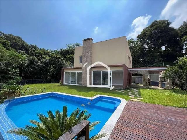 Casa / Sobrado em Condomínio para Locação em Carapicuíba/SP Granja Viana 4 Quartos