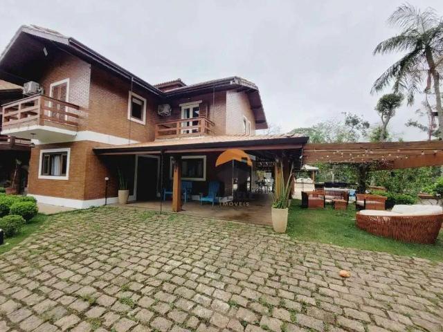 Casa / Sobrado em Condomínio para Locação em Carapicuíba/SP Granja Viana 4 Quartos