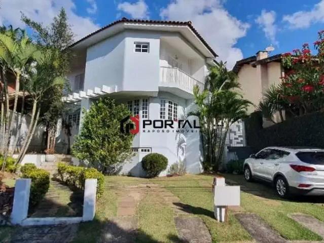 Casa / Sobrado em Condomínio para Locação em Carapicuíba/SP Granja Viana 4 Quartos