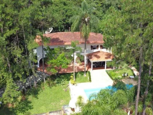 Casa / Sobrado em Condomínio para Locação em Carapicuíba/SP Granja Viana 4 Quartos