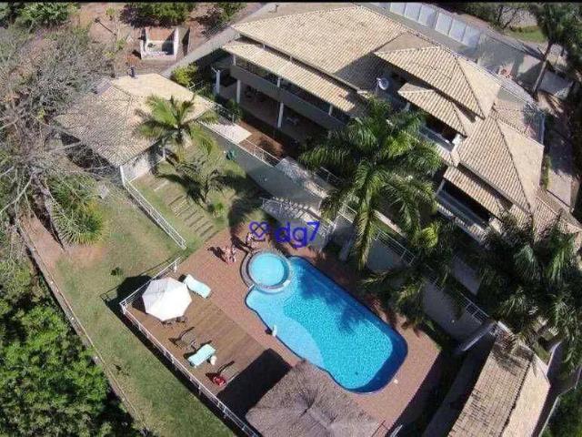 Casa / Sobrado em Condomínio para Locação em Carapicuíba/SP Granja Viana 5 Quartos