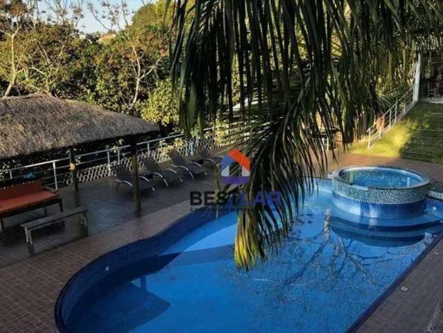 Casa / Sobrado em Condomínio para Locação em Carapicuíba/SP Granja Viana 5 Quartos
