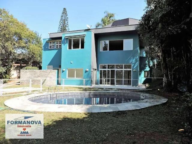 Casa / Sobrado em Condomínio para Locação em Carapicuíba/SP Granja Viana 6 Quartos