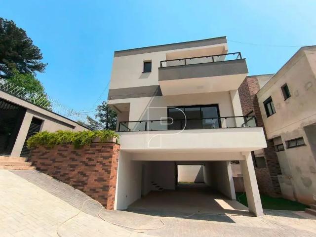 Casa / Sobrado em Condomínio para Locação em Carapicuíba/SP Granja Viana 3 Quartos