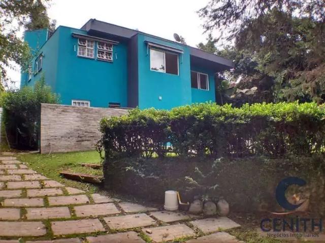 Casa / Sobrado em Condomínio para Locação em Carapicuíba/SP Jardim Marilu 6 Quartos