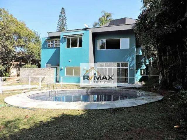 Casa / Sobrado em Condomínio para Locação em Carapicuíba/SP Parque Primavera 6 Quartos