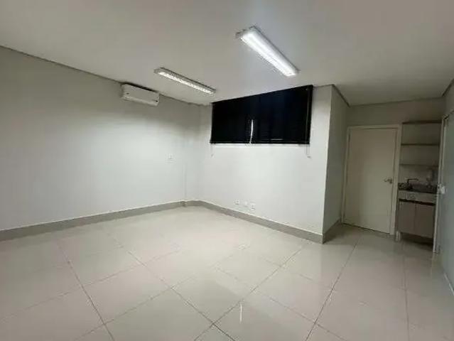 Casa / Sobrado em Condomínio para Locação em Cascavel/PR Centro 1 Quartos