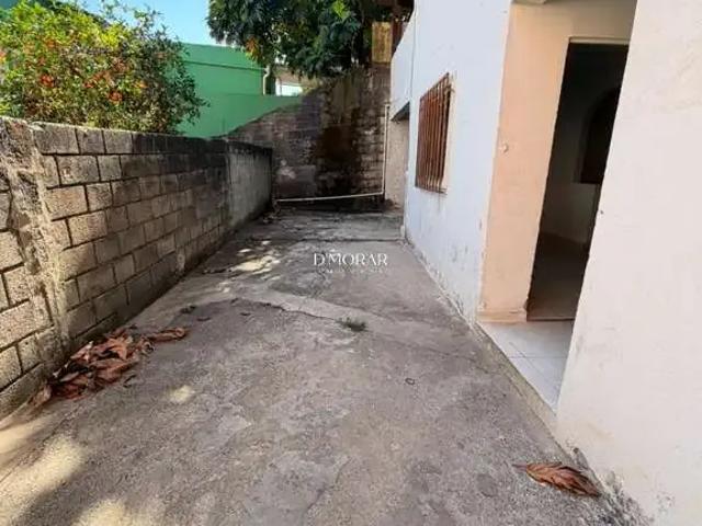 Casa / Sobrado em Condomínio para Locação em Contagem/MG Jardim Laguna 2 Quartos