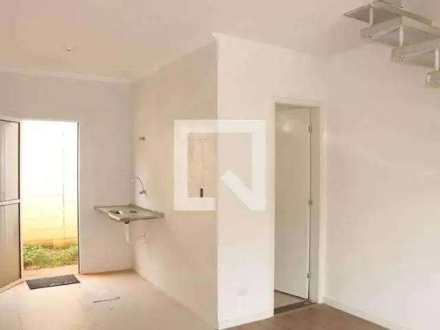 Casa / Sobrado em Condomínio para Locação em Cotia/SP Chácara Ondas Verdes 2 Quartos