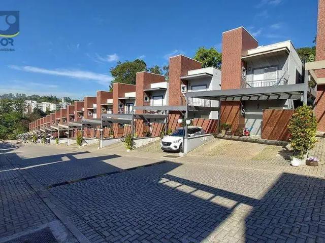 Casa / Sobrado em Condomínio para Locação em Cotia/SP Chácara Pavoeiro 3 Quartos
