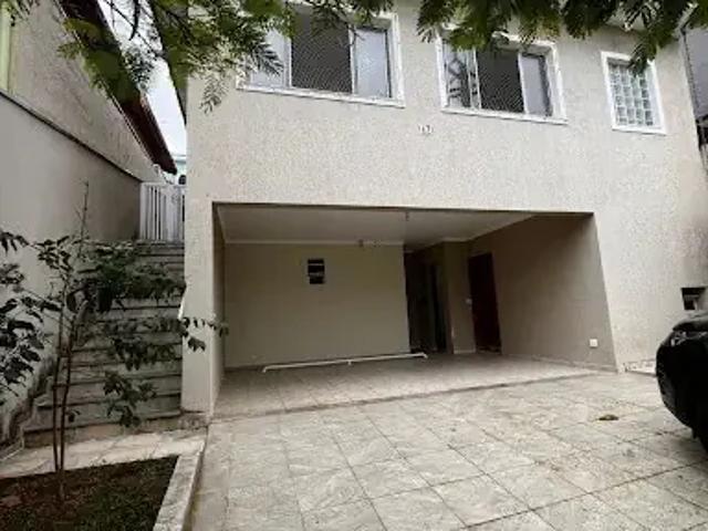 Casa / Sobrado em Condomínio para Locação em Cotia/SP Chácara Roselândia 3 Quartos