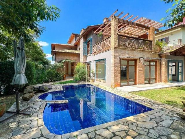 Casa / Sobrado em Condomínio para Locação em Cotia/SP Granja Viana 4 Quartos