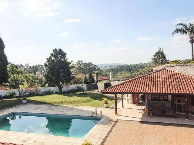 Casa / Sobrado em Condomínio para Locação em Cotia/SP Granja Viana 4 Quartos