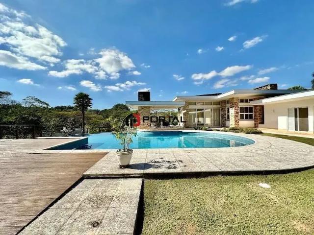 Casa / Sobrado em Condomínio para Locação em Cotia/SP Granja Viana 4 Quartos