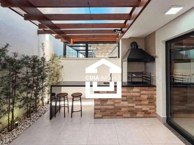 Casa / Sobrado em Condomínio para Locação em Cotia/SP Granja Viana 4 Quartos