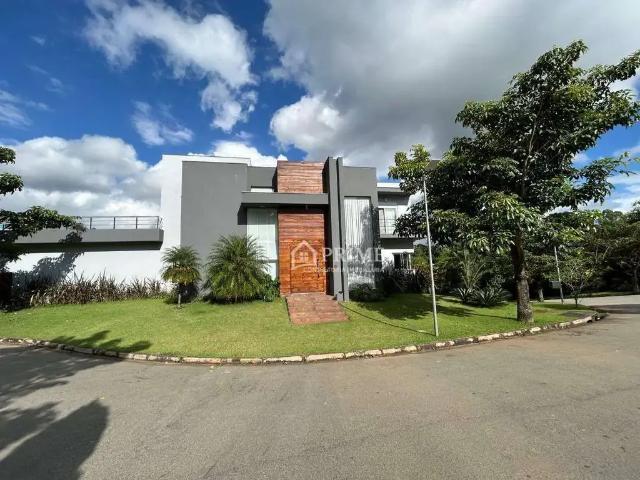 Casa / Sobrado em Condomínio para Locação em Cotia/SP Granja Viana 4 Quartos