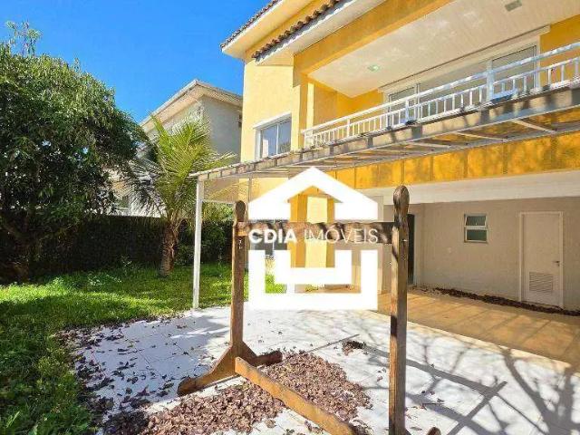 Casa / Sobrado em Condomínio para Locação em Cotia/SP Granja Viana 4 Quartos